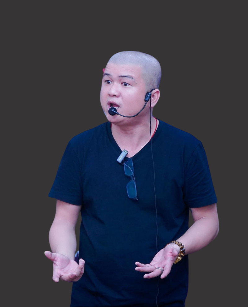 Chuyên gia Trần Quốc Minh